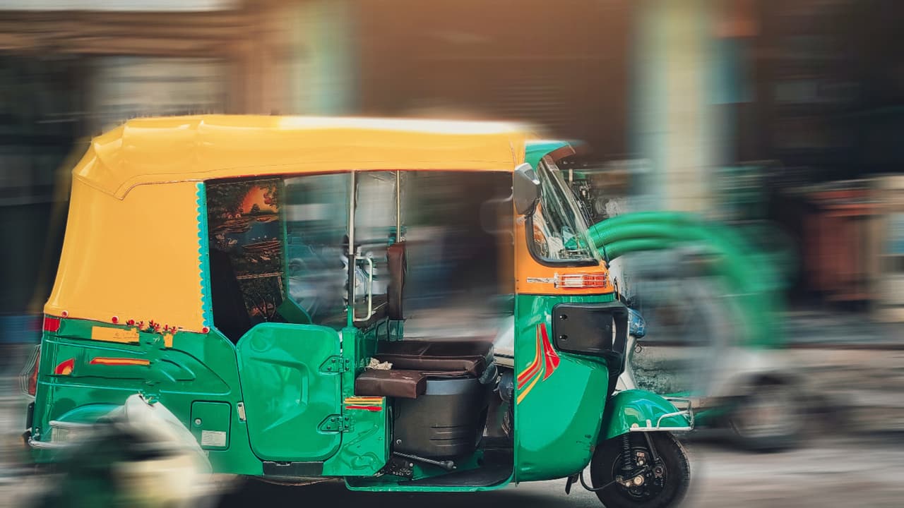 Bengaluru auto drivers turn philosophers — 10 viral quotes that have ...