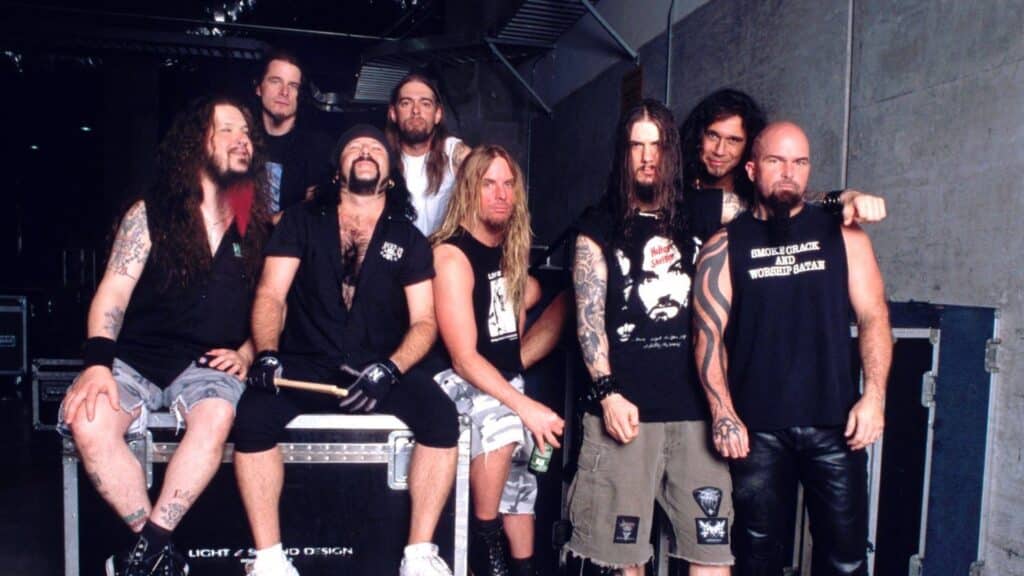 44 Bands Whose Fans Hate Each Other