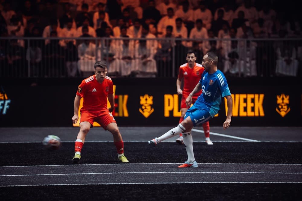 DR7 وFWZ إلى نهائي دوري الملوك ضمن "موسم الرياض"