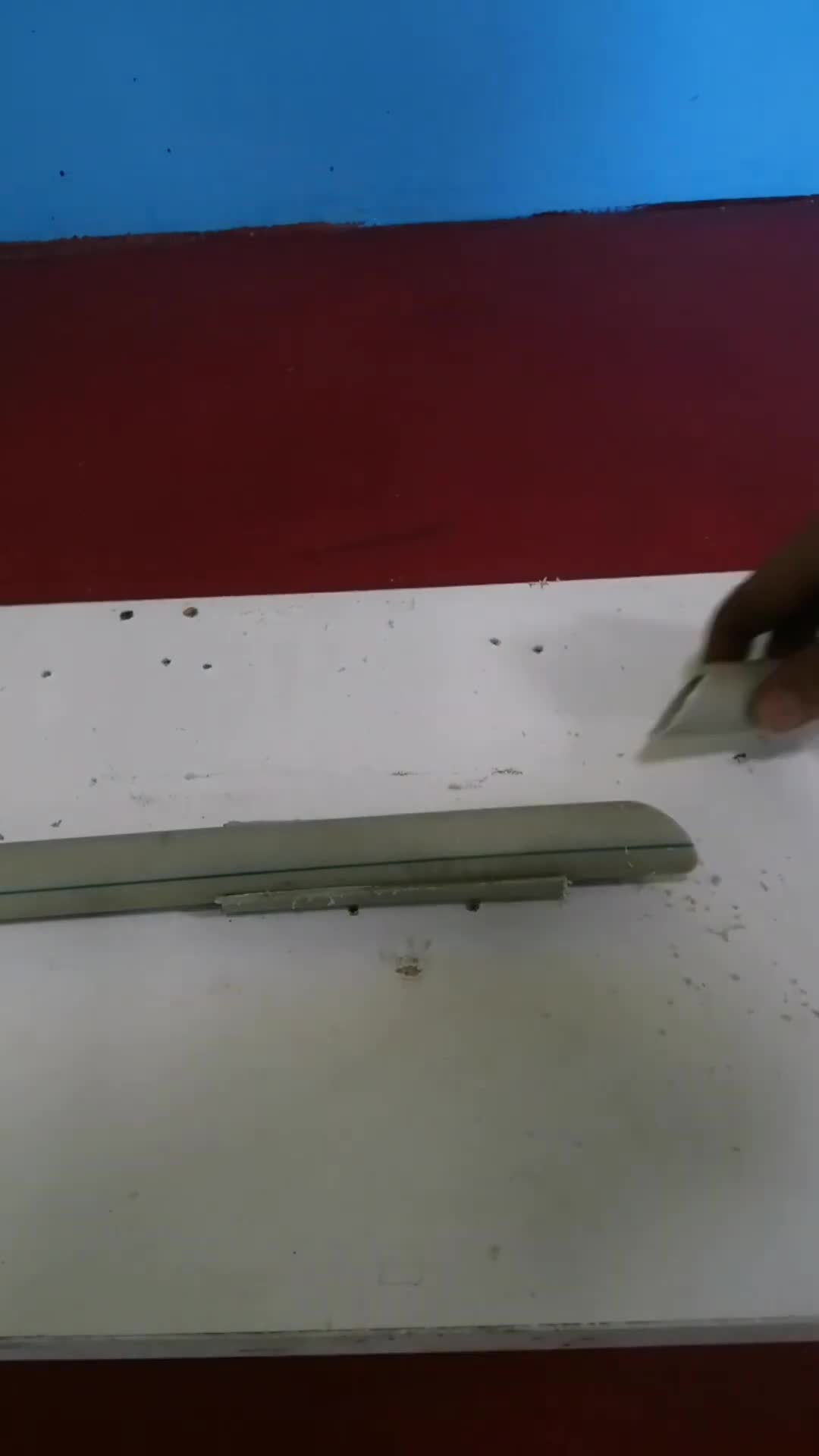 the best way to cut and drilling plastic pipes