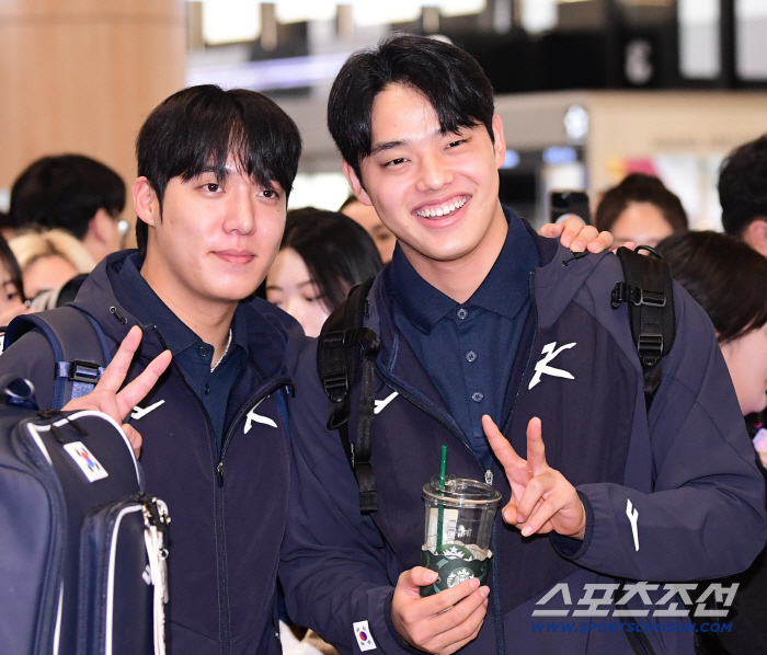 Wontae In Moon Dongju, this moment forever