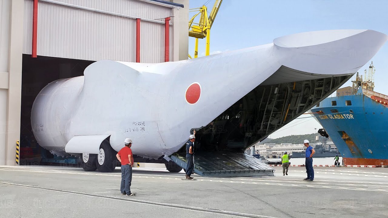 How US is Delivering High Tech Military Aircraft to Japan