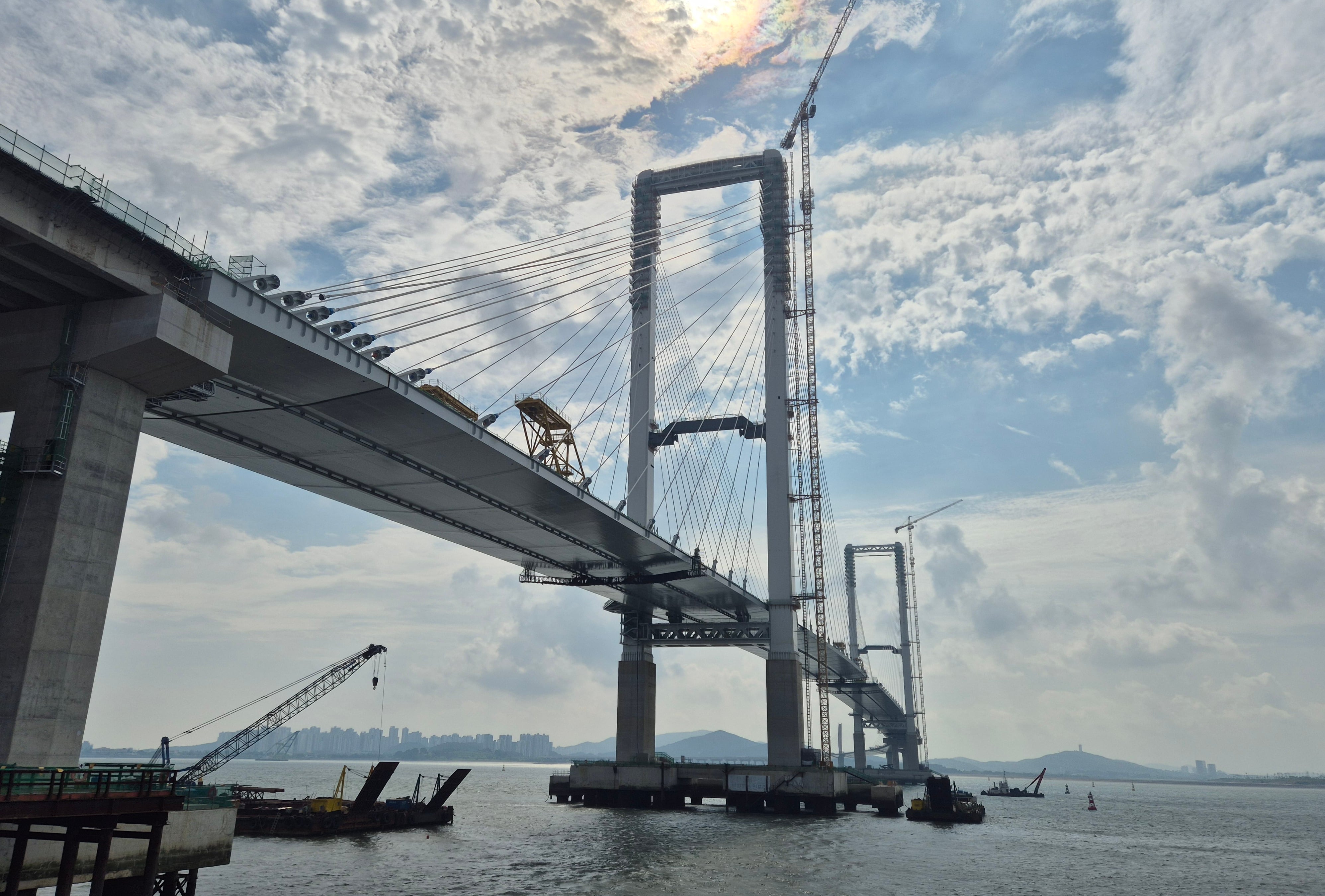 Incheon Third Land Bridge Named Cheongna Haneul Bridge