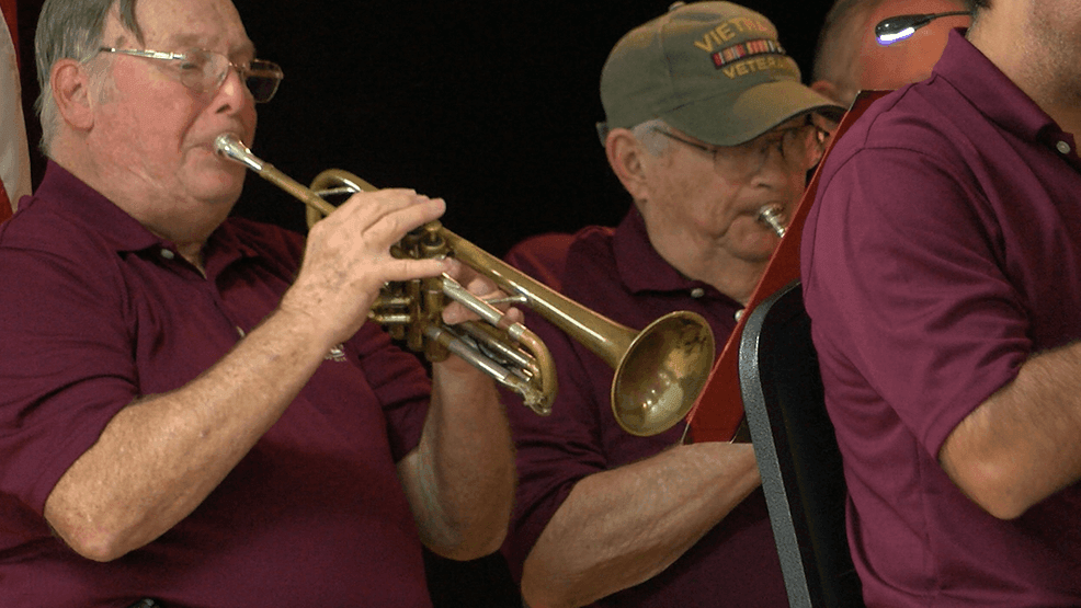 Myrtle Beach brass band honors veterans with patriotic performance