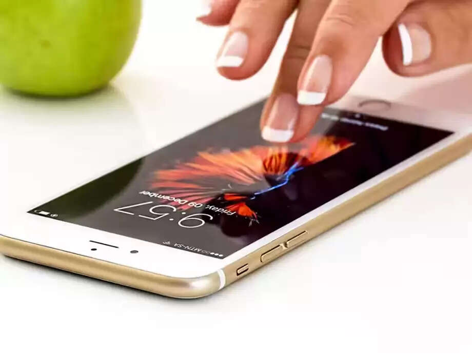 Tech: How does your phone's touchscreen work? What's the truth about ...