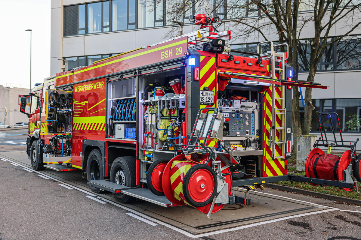 Dieser elf Meter lange Riese ist das neue Herzstück der BSH-Werkfeuerwehr