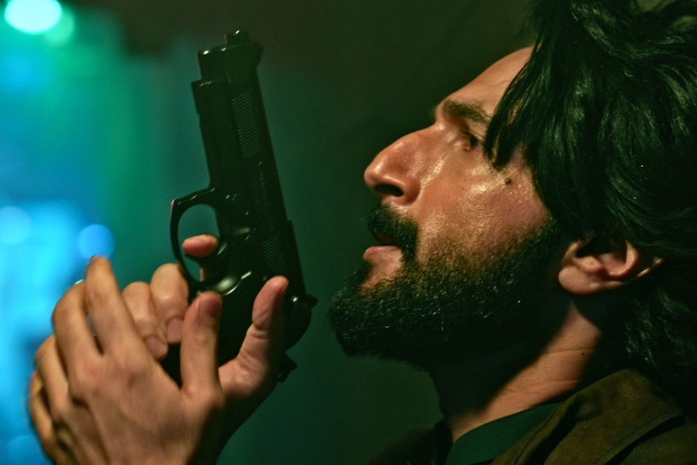 Bilal Ashraf, Maya Ali's Pakistani Action Film ‘Khan Tumhara' Unveils ...