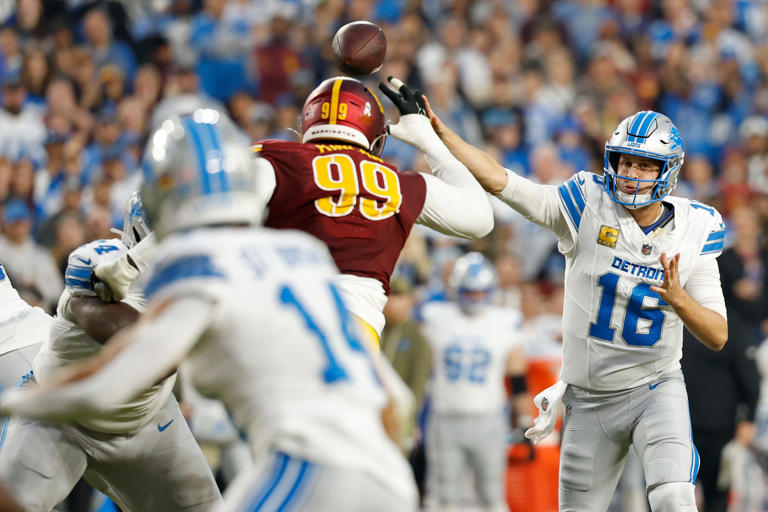 What did Commanders DT Javon Kinlaw say to Lions QB Jared Goff?