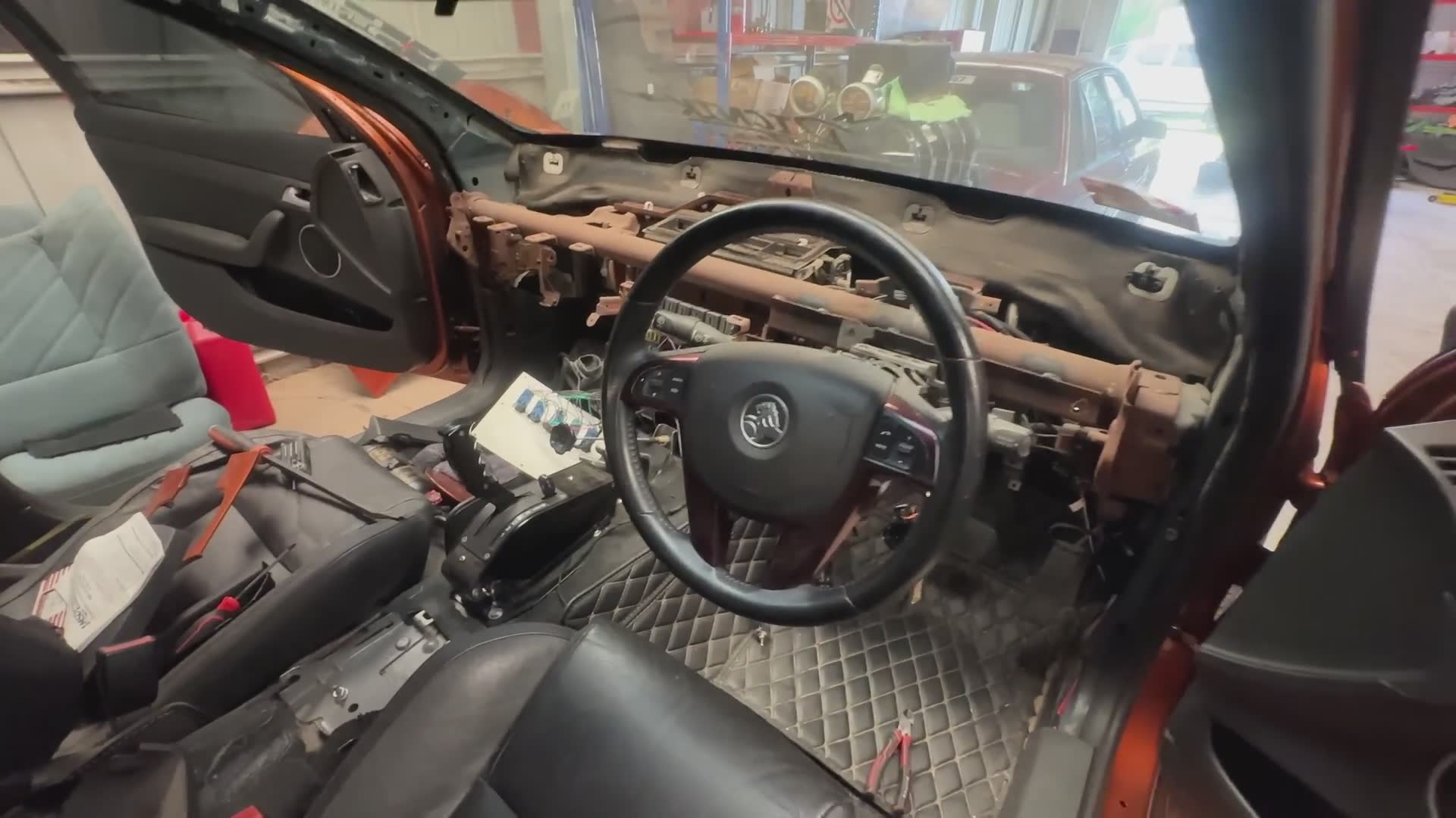 Clikb8 Gets Baller Upgrades - Installing A VF Dash in My VE,