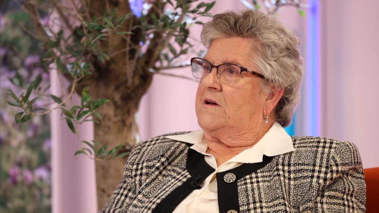 Com 80 anos, em direto, responde à letra a Cristina Ferreira: «Eu quero ...