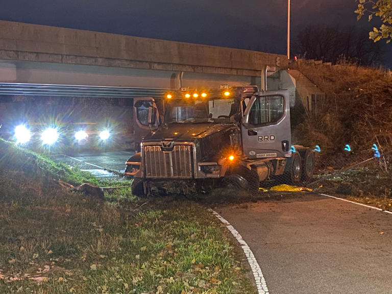 Semi crash leaves truck on bike path near I-280 exit to Greenbelt Pkwy.