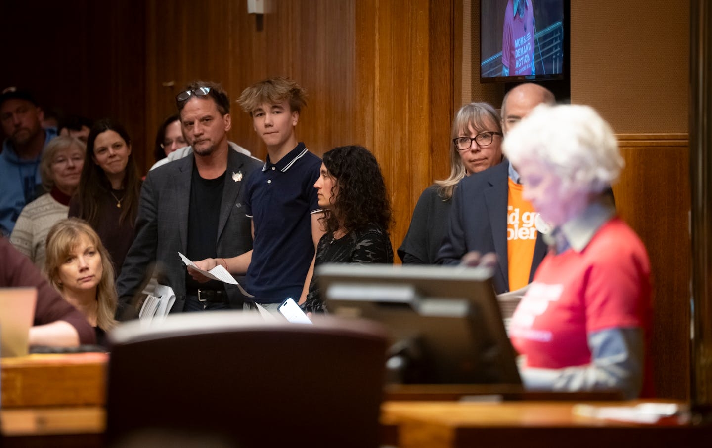 St. Paul to ban assault-style guns in public, but rules remain symbolic ...