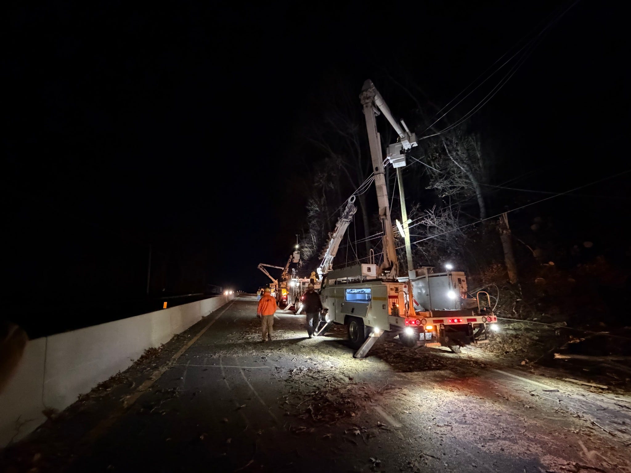 Traffic: All lanes now open on Route 9 west in Shrewsbury after utility ...