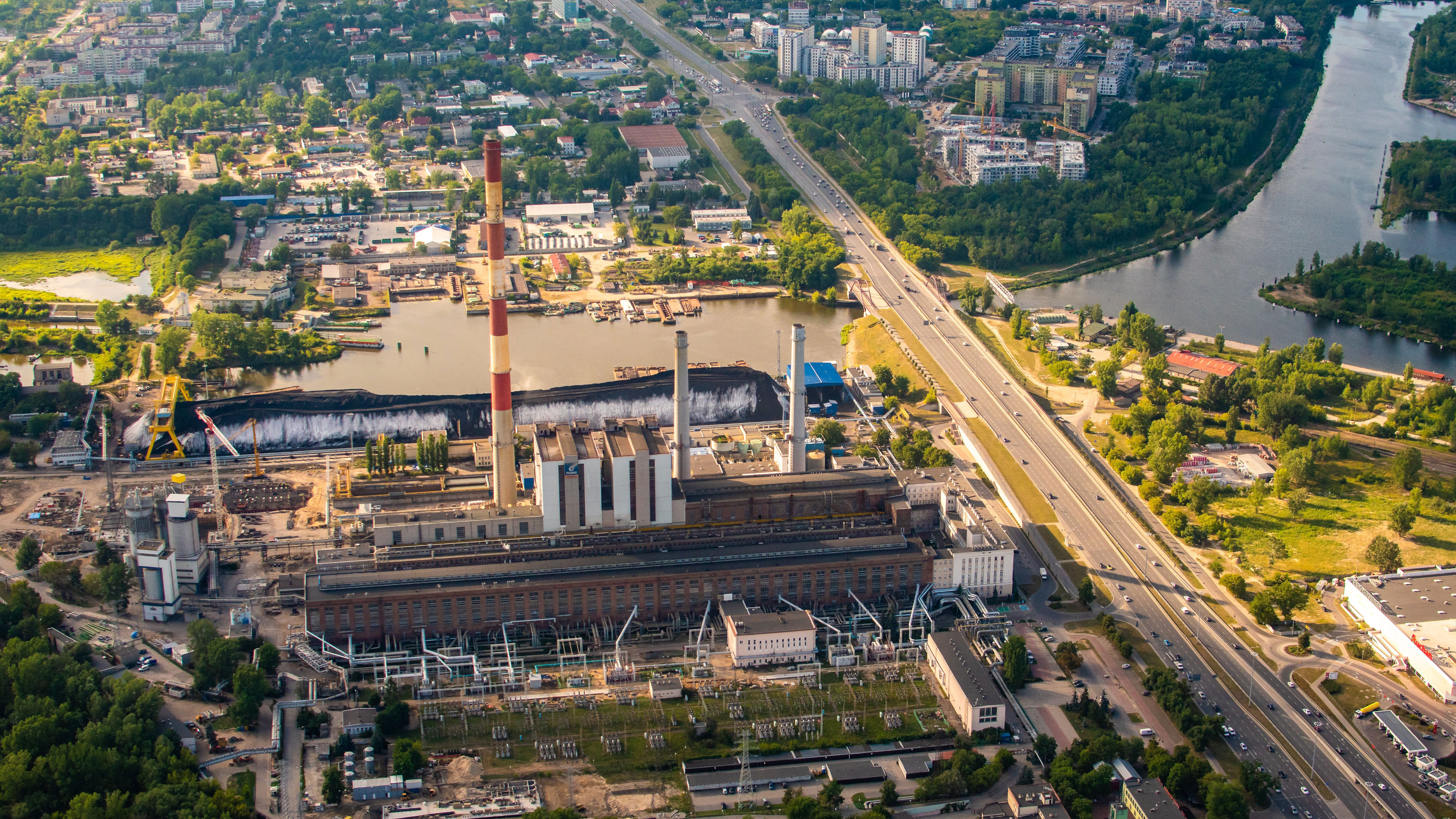 Ciepłownictwo z rekordowym spadkiem sprzedaży. Rentowność wciąż ujemna