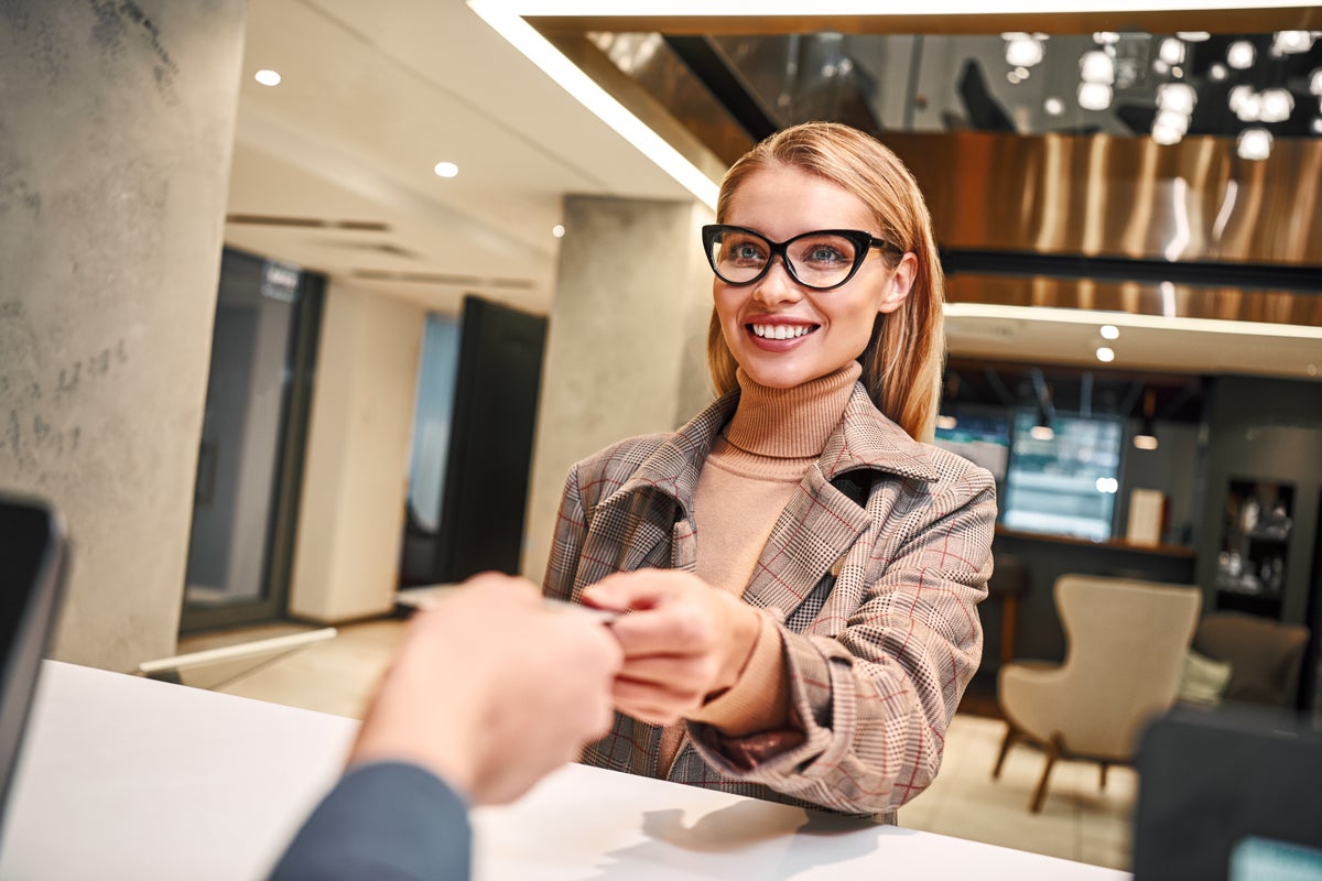 As average Americans cut back on vacations, luxury travel is booming