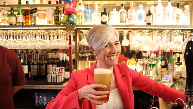 Daisy Cooper reveals Lib Dems would slash 5% of VAT for pubs and ...