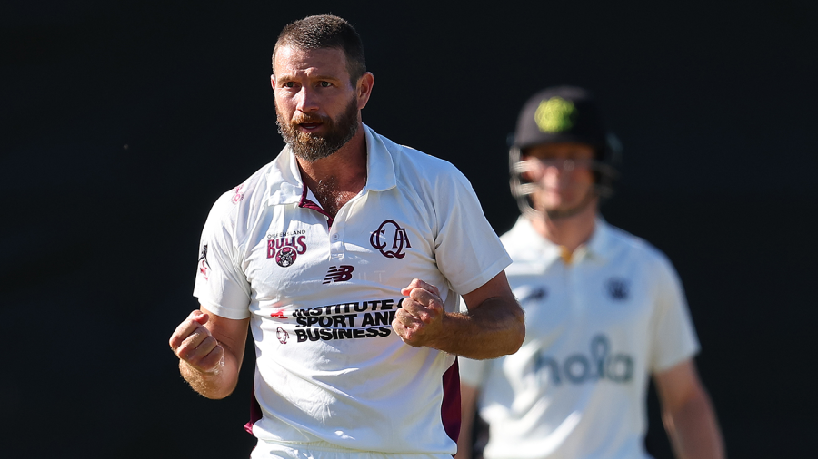 Bancroft, Green keep WA afloat against Queensland