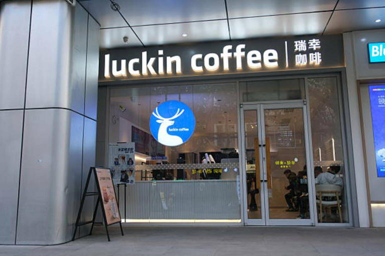Luckin Coffee eyes store expansion and share listing in the U.S.