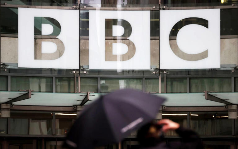 Trump claims ‘obligation’ to sue BBC over speech edit