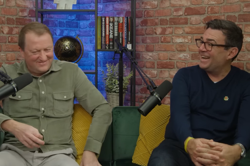 Andy Burnham confirms Manchester United plan for 100,000-seater Old ...