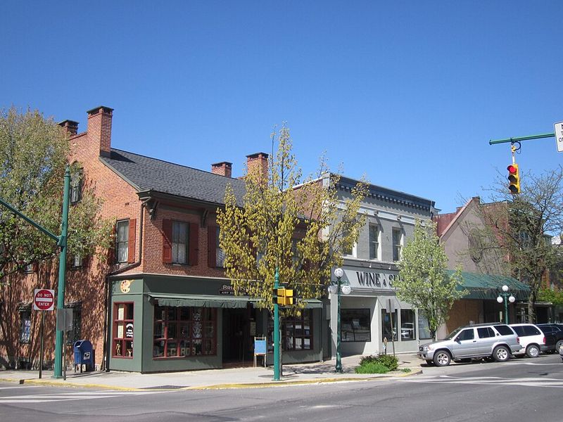 15 Affordable Yet Beautiful Small Towns to Live in Across Pennsylvania
