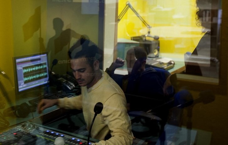 Stop a Radio Esercito in Israele: "Mina lo sforzo bellico e il morale"