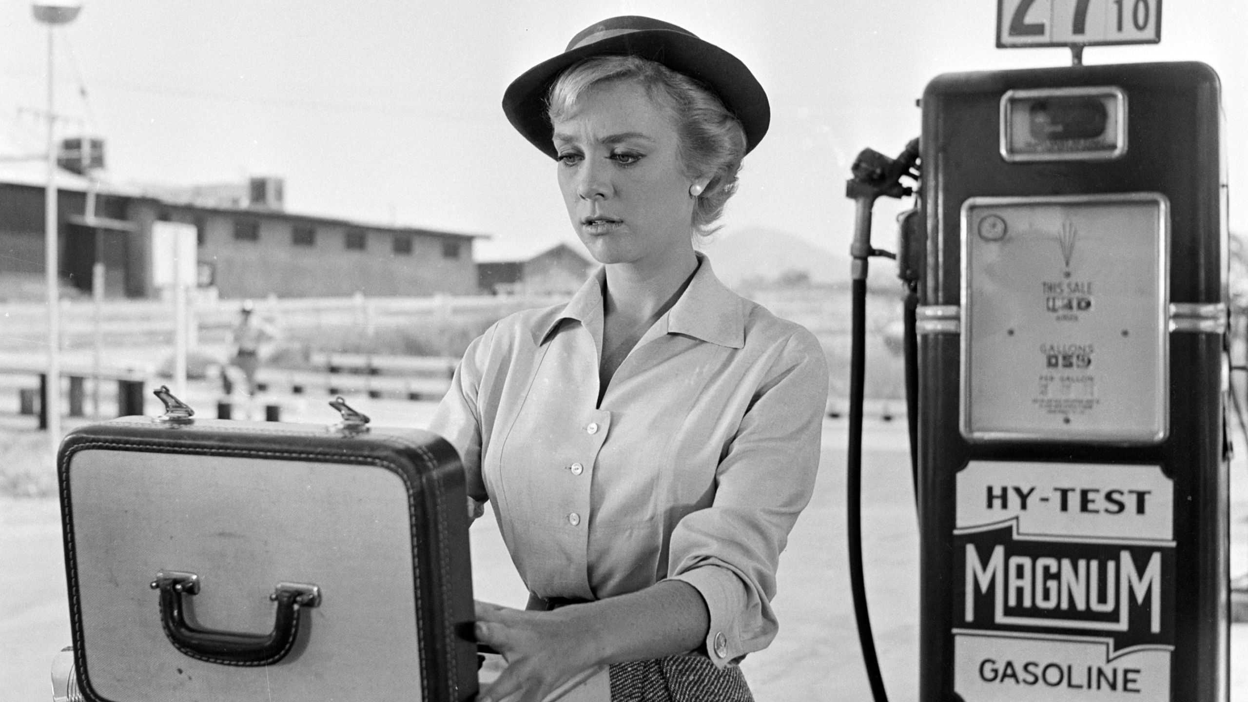 10 Twilight Zone Episodes That Deserve the Feature Film Treatment