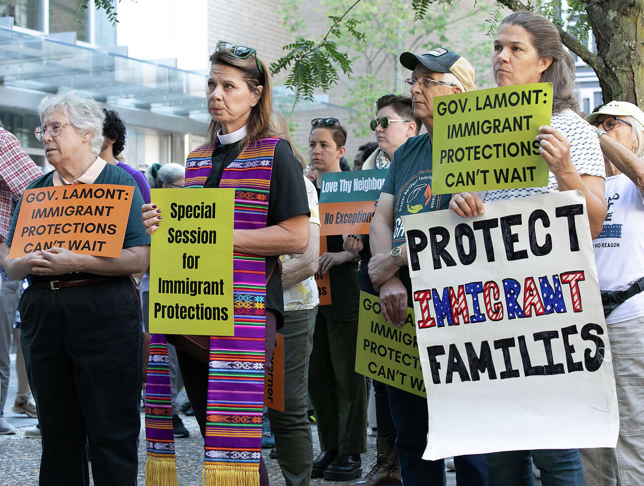 CT lawmakers to vote on expanding Trust Act with new immigrant protections