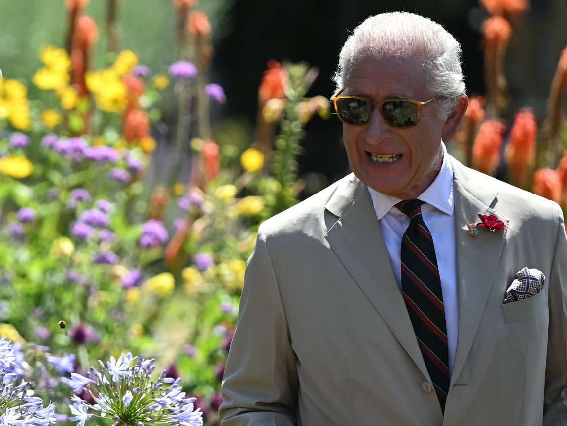 On Magazine Cover: King Charles Presents His Gardening Work