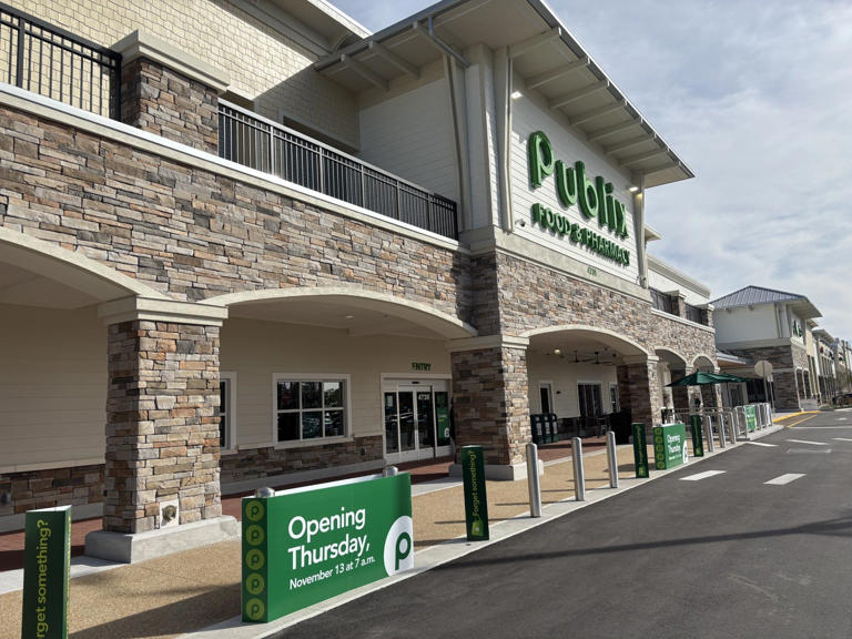 After a 16-month rebuild, the Lake Miriam Publix will open Nov. 13 with ...