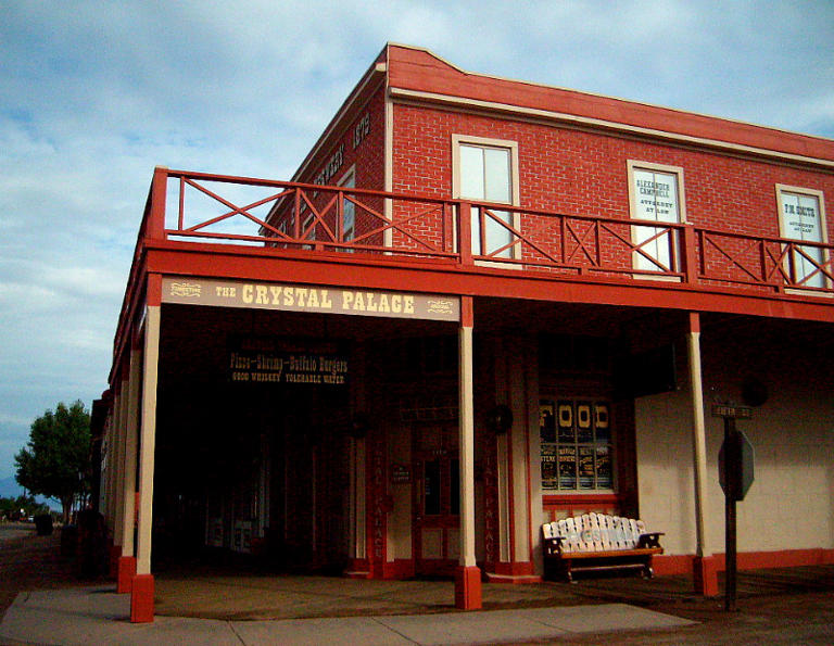 US Spots That Feel Frozen in Time