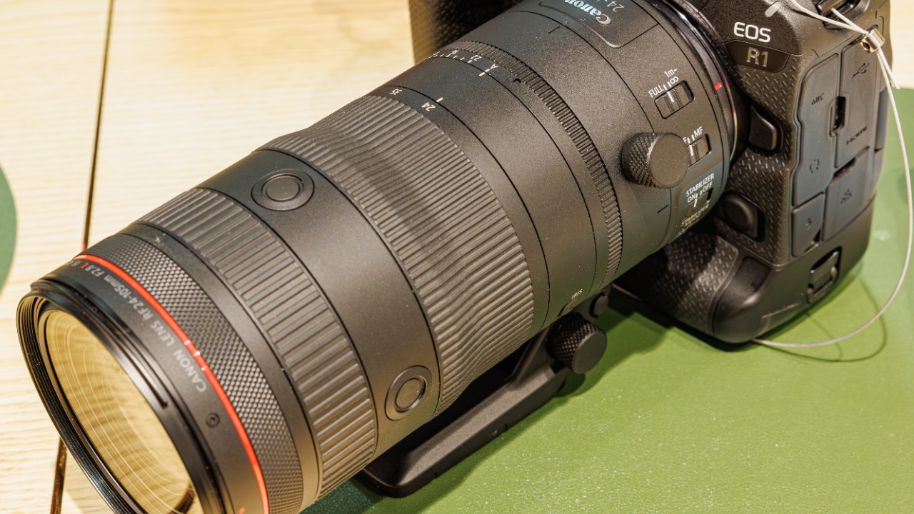 Canon mirrorless teaser hints at pro-level engineering