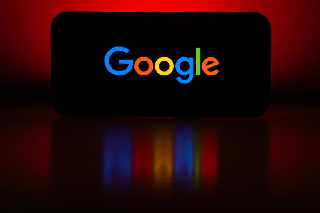 Google Sues Global Cybercrime Ring Over Massive Smishing Campaign: Report