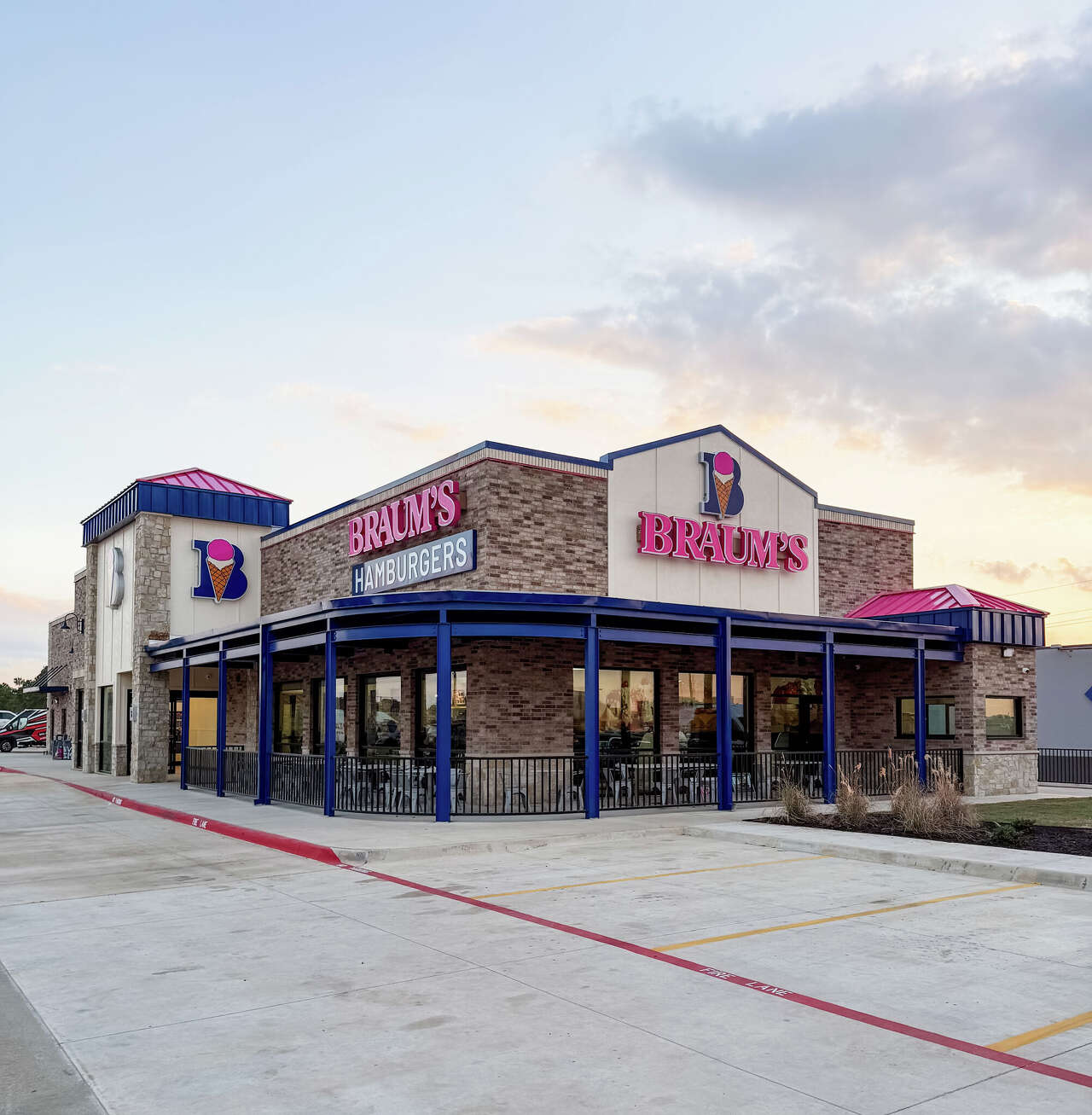 Oklahoma's Blue Bell competitor is expanding in Texas