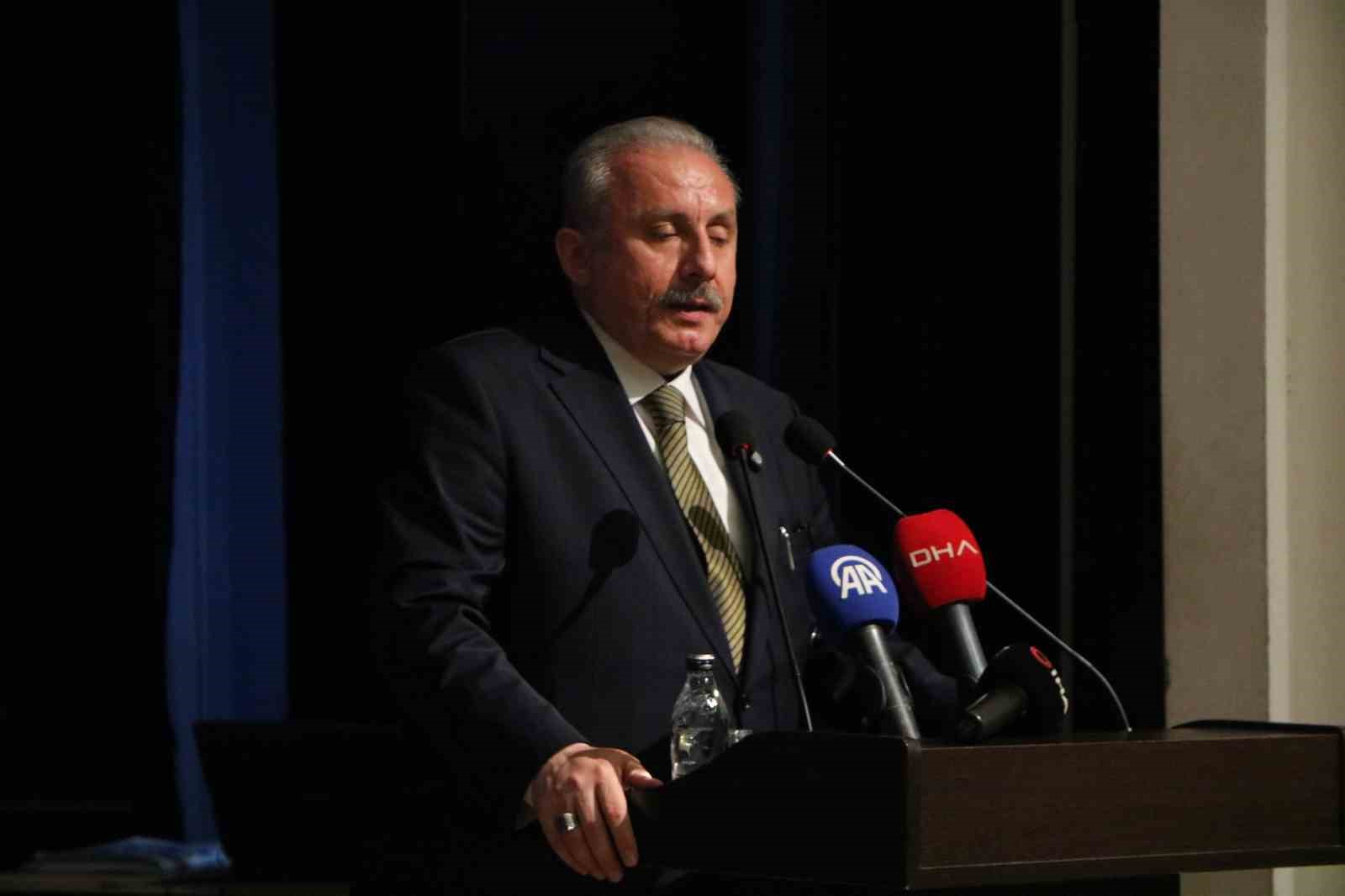 İlahiyat Fakültesi’nin ek binasının temeli atıldı