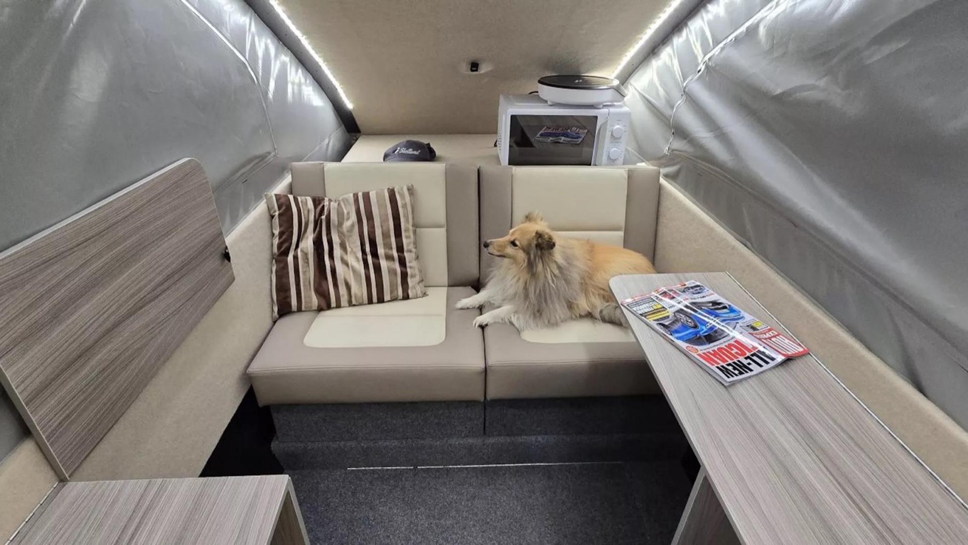 Van deze in Nederland populaire auto kun je nu een camper voor twee ...