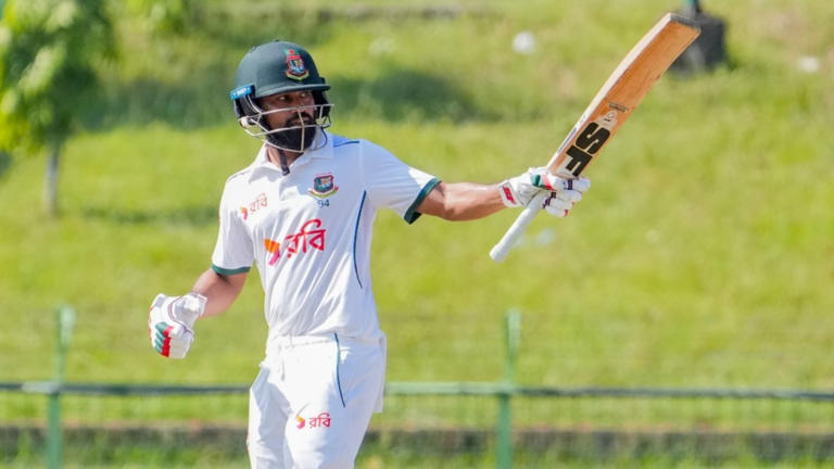 Mahmudul and Shadman stretch Bangladesh's lead after Taijul's four-for