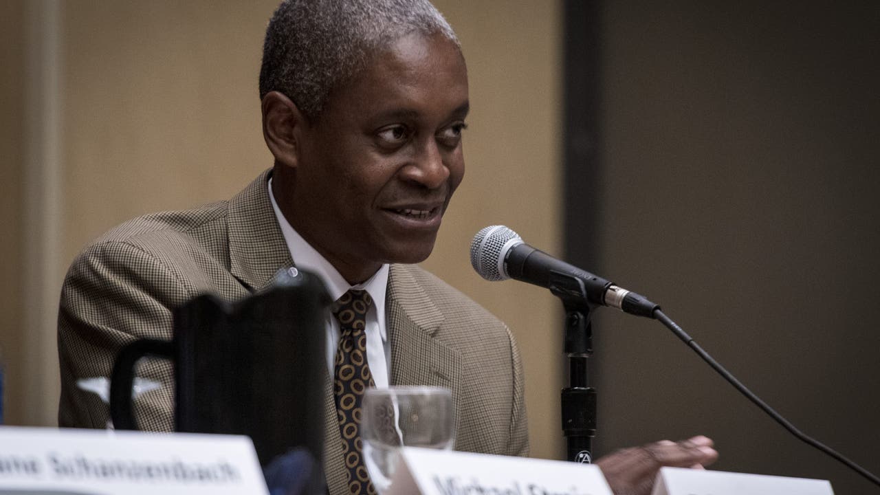 Atlanta Fed President Raphael Bostic announces retirement