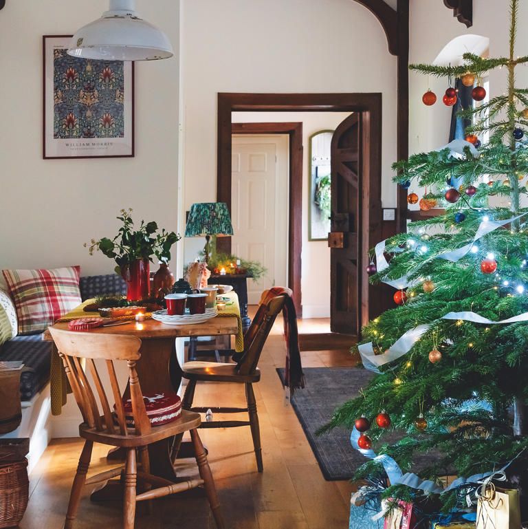 This Welsh Victorian stable is now a cosy Christmas cottage