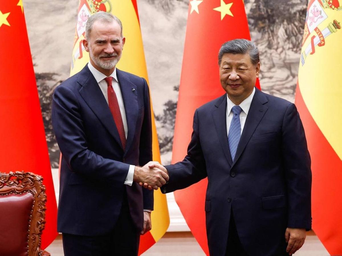 Xi pitches closer ties to Spain’s King Felipe