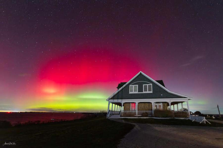 Northern lights illuminate skies in RI, Mass.