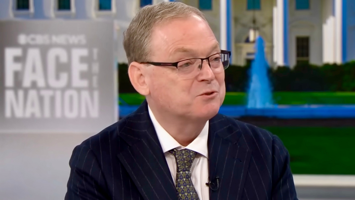 ‘This level of delusion is so diabolical’: Reporter corrects Kevin ...