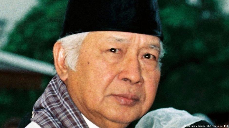 Soeharto Jadi Pahlawan: Bayar Utang Budi atau Pantang Kalah?