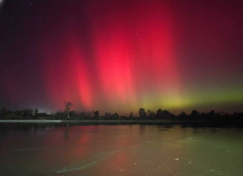 WEATHER BLOG: Northern lights in the forecast again for Kansas City ...