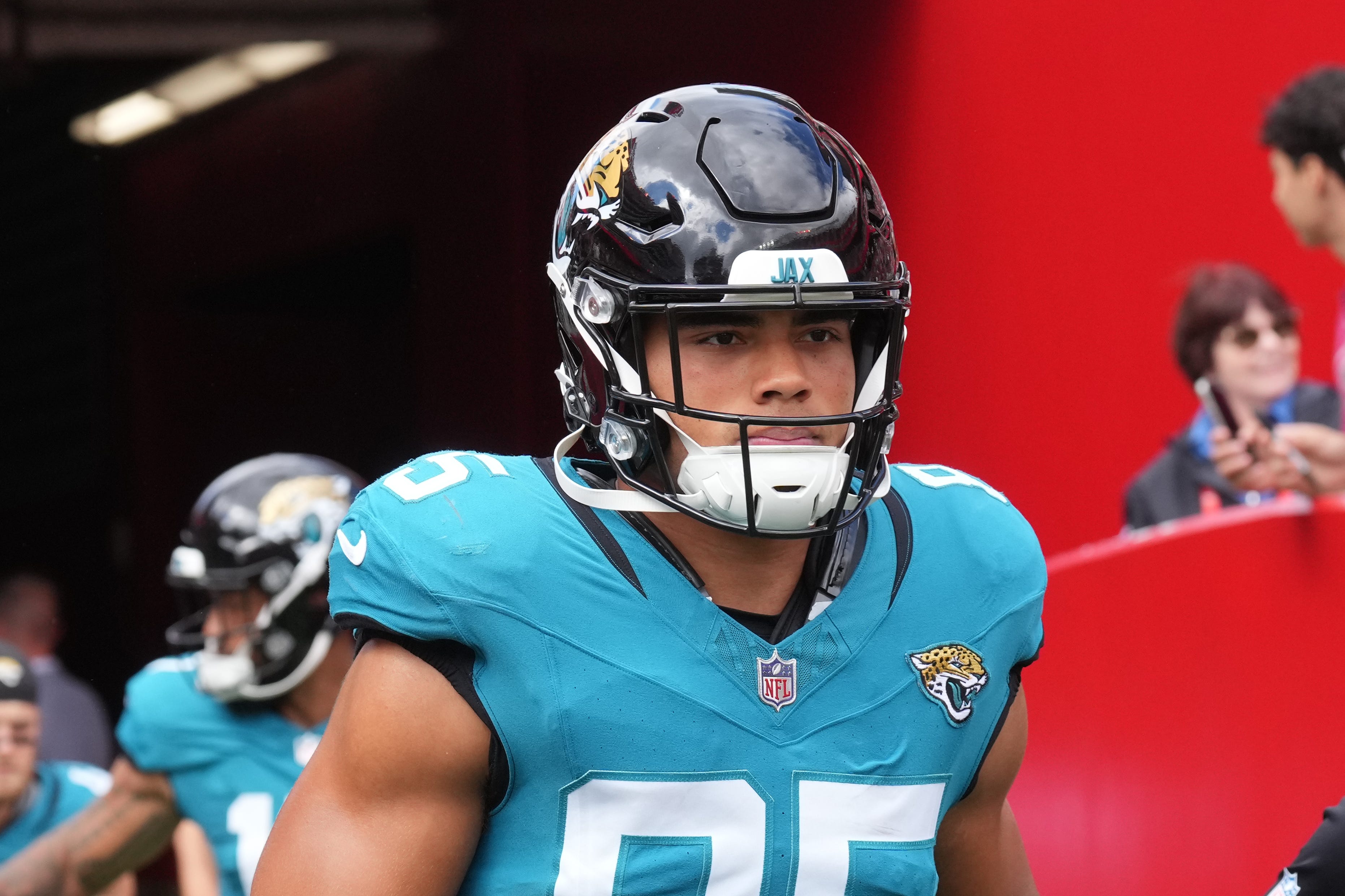 Brenton Strange injury update: Will Jaguars TE play vs. Cardinals?