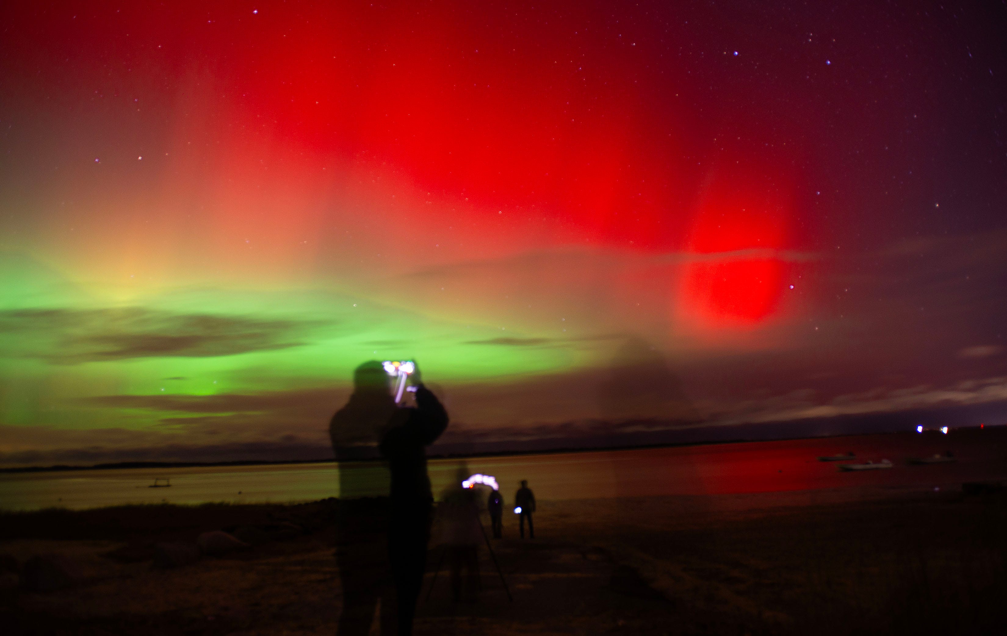 Gorgeous northern lights shined over MA last night. More could be ...
