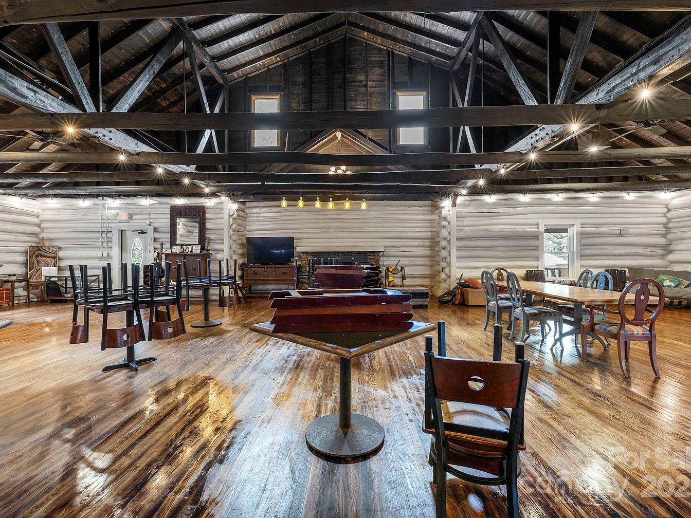 1930 Landmark Cabin in Brevard, North Carolina With a Stone Fireplace ...
