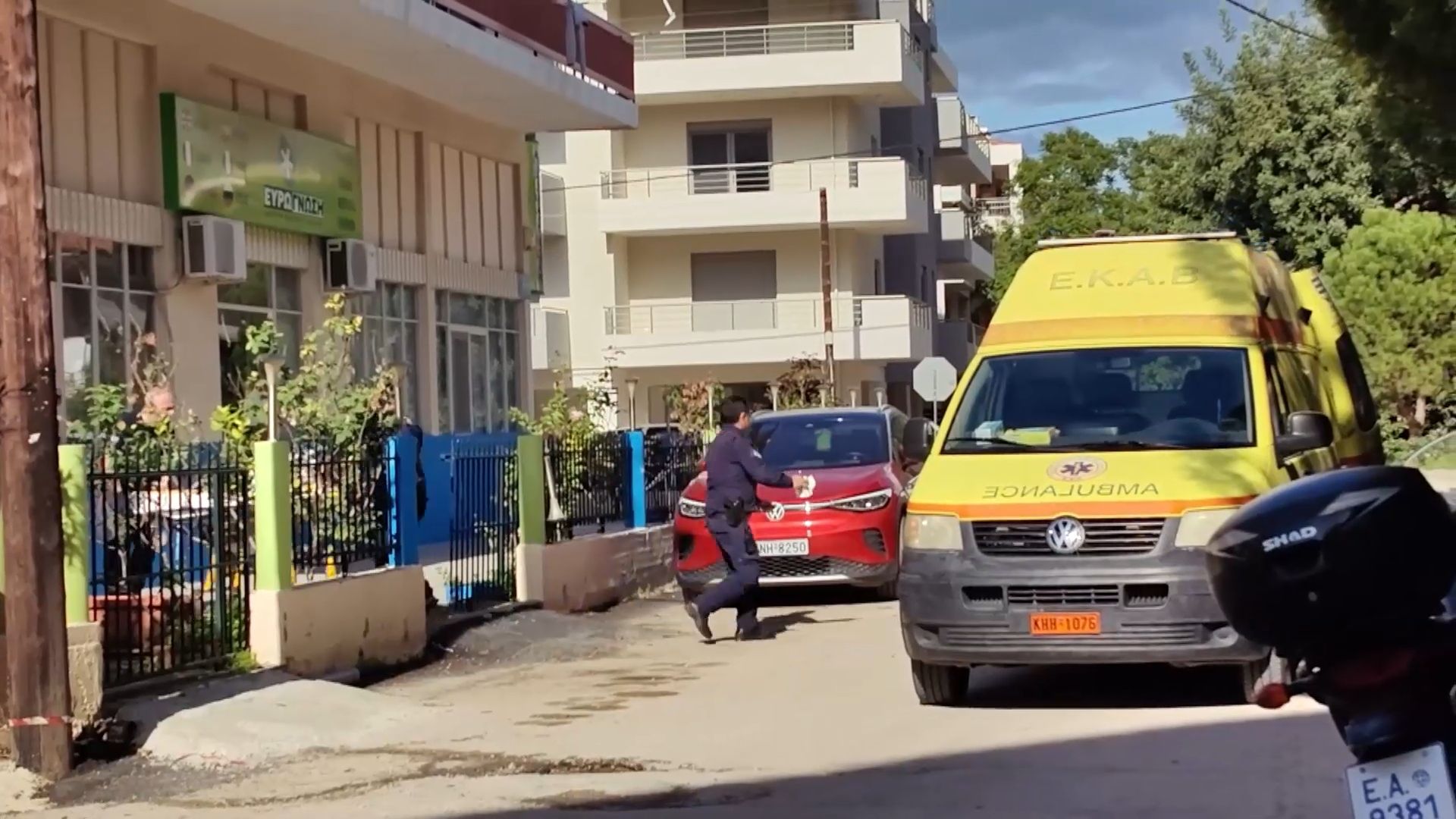 Άνδρας έπεσε από μπαλκόνι στο Ναύπλιο