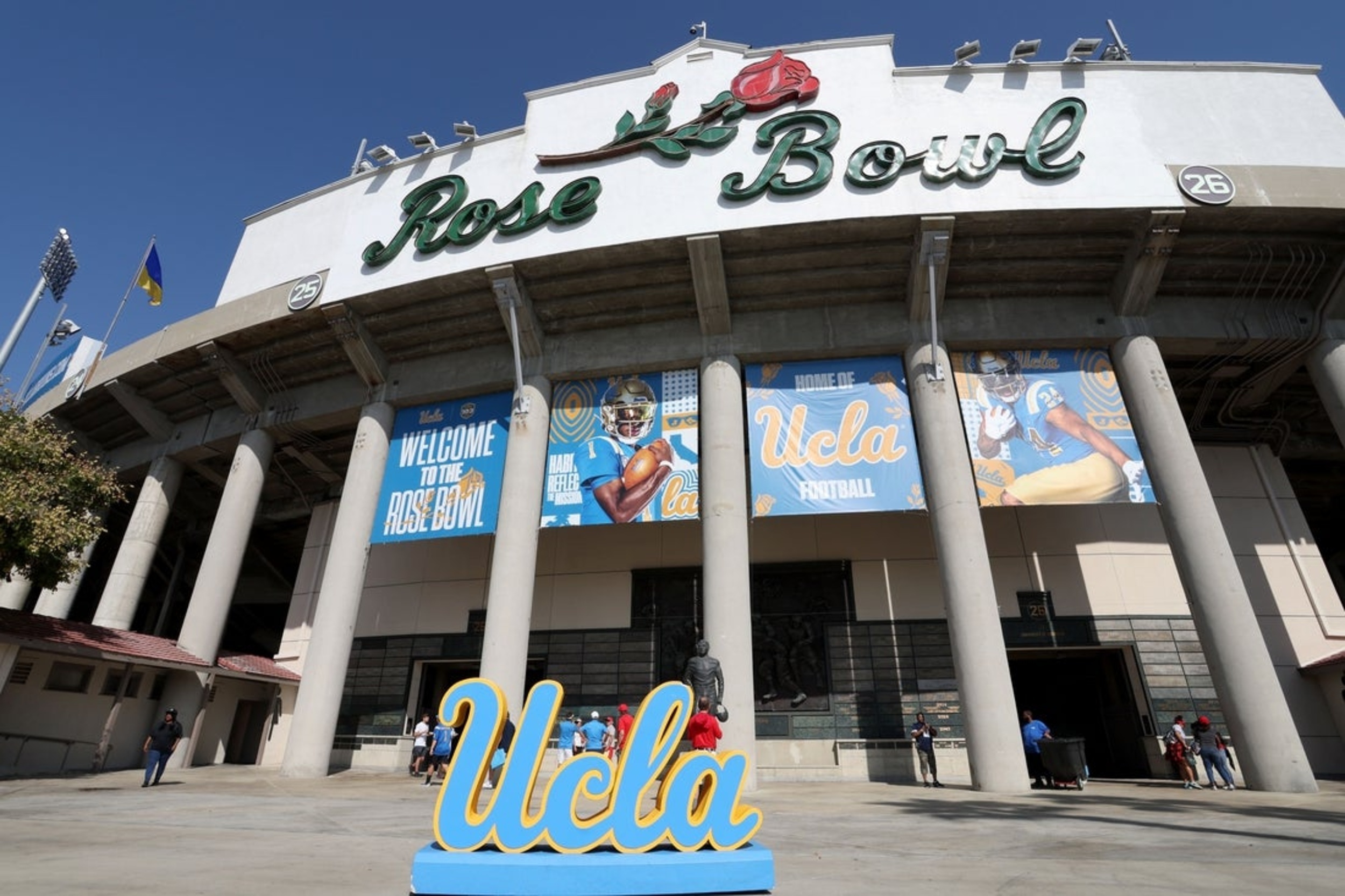 Pasadena sues to block UCLA's move to SoFi Stadium