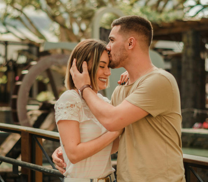 15 Times Romance Had Big Plans, but Real Life Wrote a Funnier Script